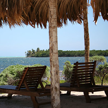 Itza Resort: Belize Dive Resort on Lighthouse Reef Atoll